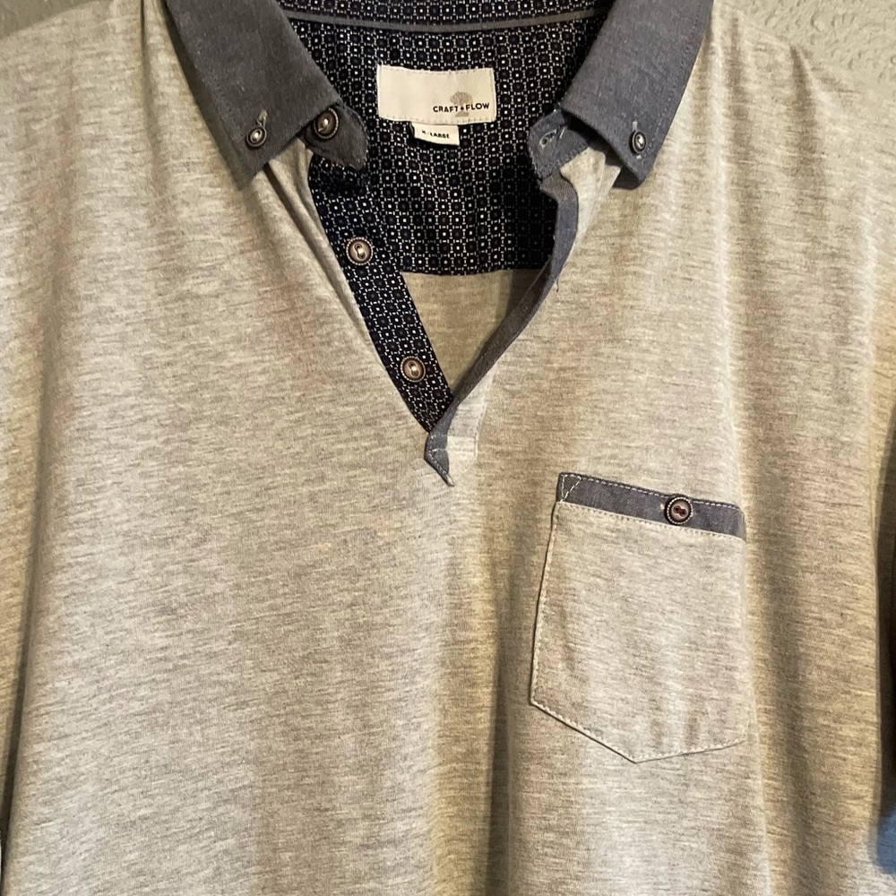 Men’s Craft + Flow Vintage Short Sleeve Grey W/Blue D… - Gem